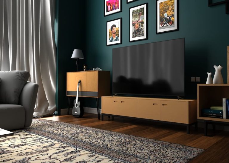 Home Entertainment - Portrait Displays